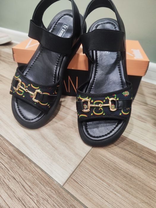 Дамски сандали Tendenz ном. 40 гр. Разград Бели Лом • OLX.bg