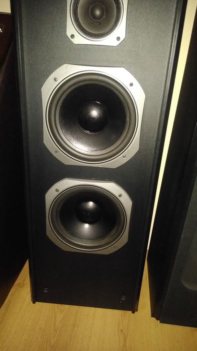 Boxe Sharp de camera Gheboaia • OLX.ro