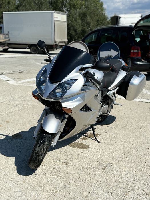 Honda Vfr 800 Vtec Targoviste • OLX.ro