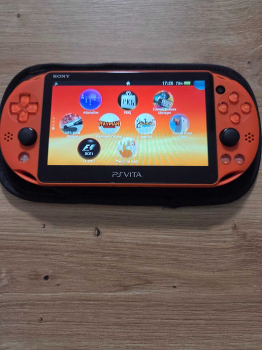 PS Vita Slim Red modat cu Sandisk Ultra 64gb impecabil cu folie Craiova ...