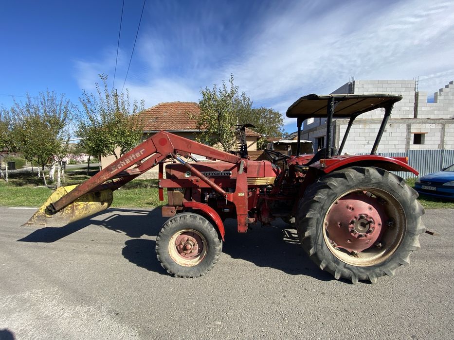 McCormick International 423 tractor coasa + cupa Arad • OLX.ro