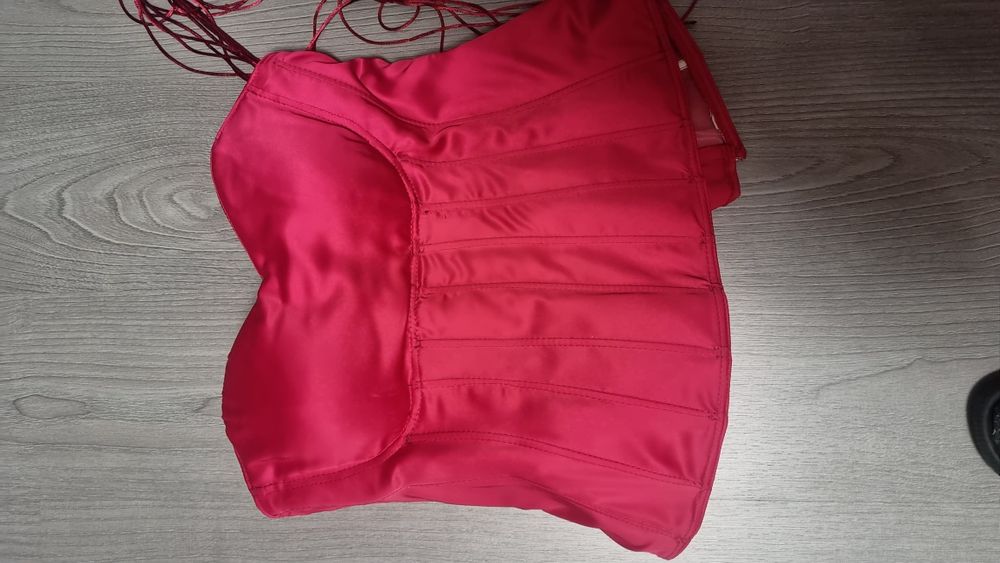 Rochie roz eleganta Catelu • OLX.ro