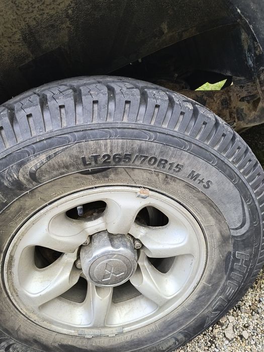 Mitsubishi Pajero 2.8 Autoutilitara Dodeni • OLX.ro