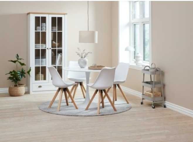 Mobila vitrina Jysk Marghita • OLX.ro