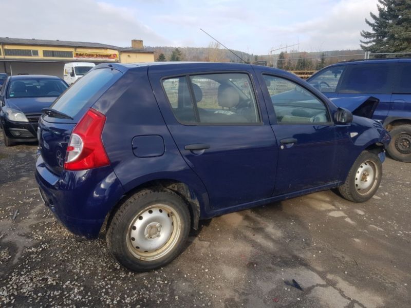 Дачия сандеро на части 1.4 и 1.2 гр. Монтана Изгрев • OLX.bg
