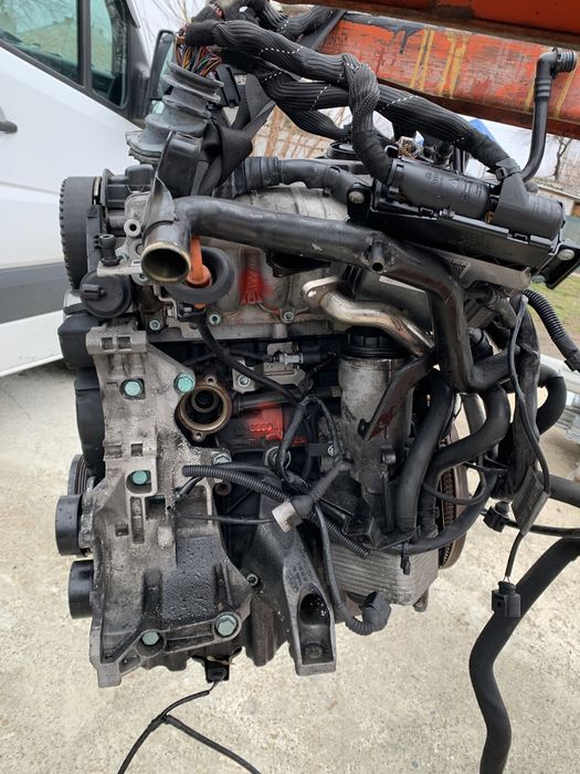 Motor audi a4 b7 2.0 TDI cod:BLB Rasesti • OLX.ro