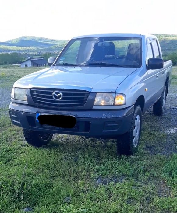 Mazda B2500 disponibilă Bistrita • OLX.ro