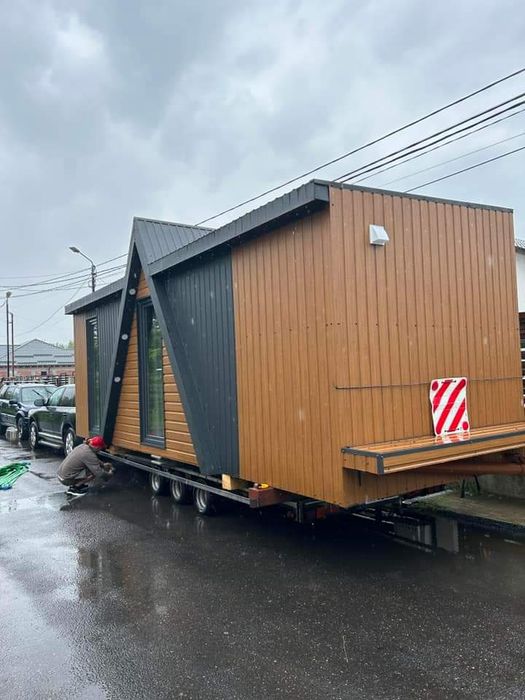 Vindem rulote tip căsuță Brasov • OLX.ro