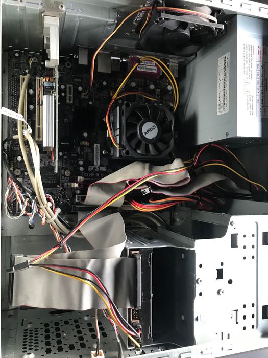 AMD - Calculator PC - computer de birou - gaming. Perfect functional. Deva • OLX.ro