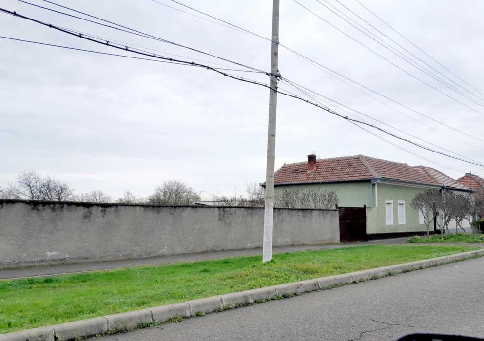 Vand casa in Cartierul Sanicolau Mic Arad Fantanele • OLX.ro