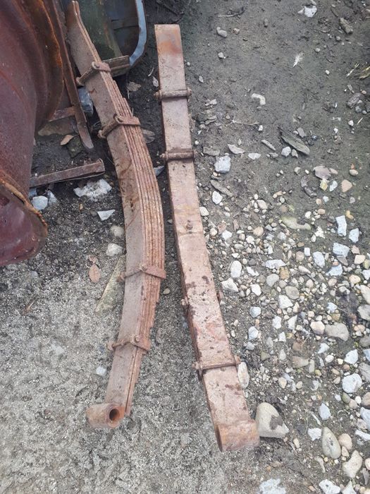 Butuci remorca rm2 si arcuri remorca 5t,8t Oradea • OLX.ro