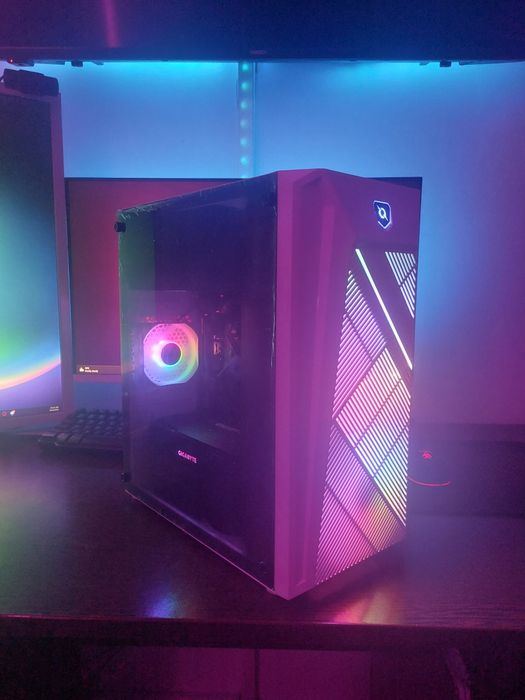 Calculator gaming aqirys Topoloveni • OLX.ro