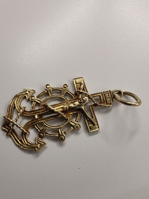 Pandantiv model ancoră religios aur 18k Gr 1,58 cod unic 219 Bucuresti ...