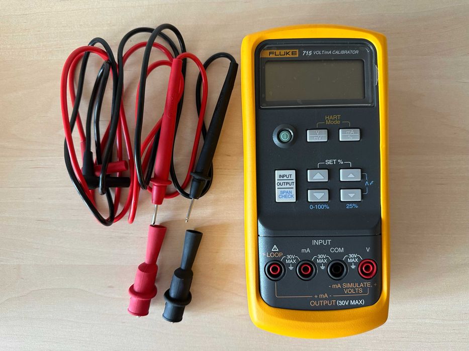 Fluke 715 Volt/mA Loop Calibrator / Измервател / Калибратор гр. Варна Виница • OLX.bg