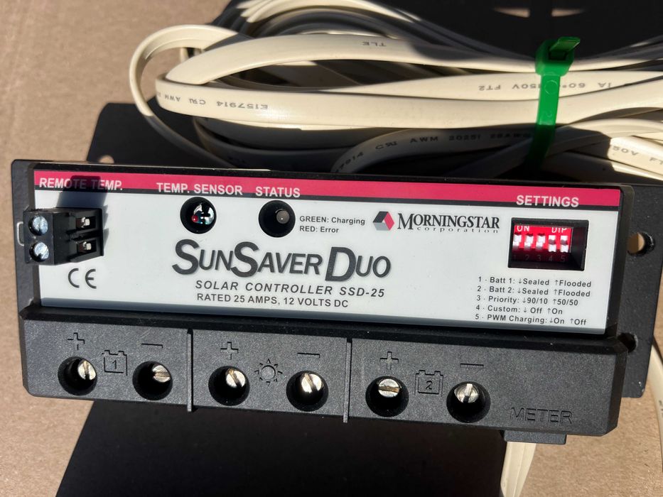 Regulator Controler panou Solar Morningstar SunSaver Duo 25A cu afisaj ...