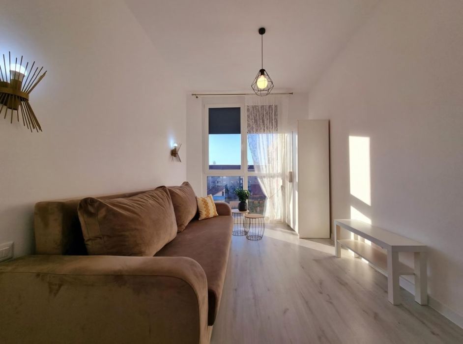 Închiriez apartament decomandat 3 camere Ared Imar Arad • OLX.ro