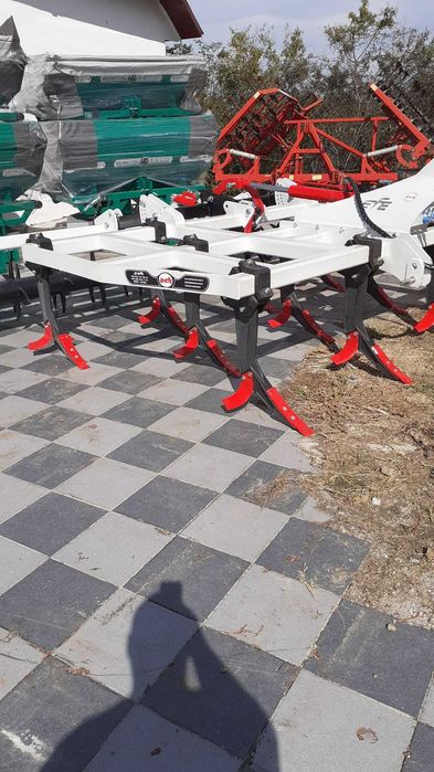 Scarificator agricol EFE Botoroaga • OLX.ro