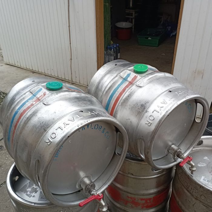 Butoi butoaie inox cu robinet hidrofor vas expansiune Bacau • OLX.ro