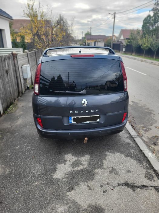 Vand Renault Grande Espace 7 locuri Diesel 2.0 dci Slatina • OLX.ro