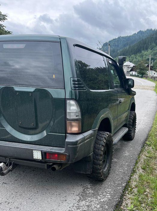 Vând Toyota land cruiser Pojorata • OLX.ro