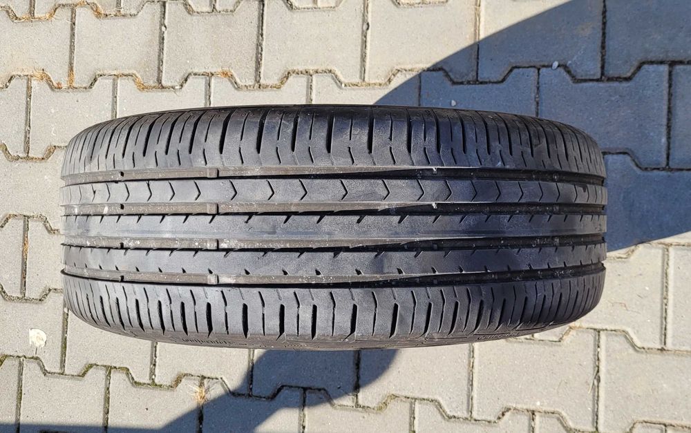 Anvelopa de vară Continental 215/55/R17 W Brasov • OLX.ro