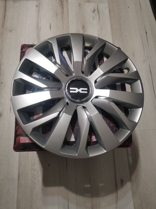 Capace roti auto DACIA LOGAN R15-capace roti Logan cu noul logo ...