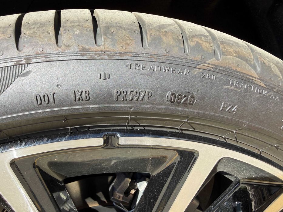 4 roți originale Volvo XC90 2026 – Jante R22 + Anvelope vară 275/35 R22 ...