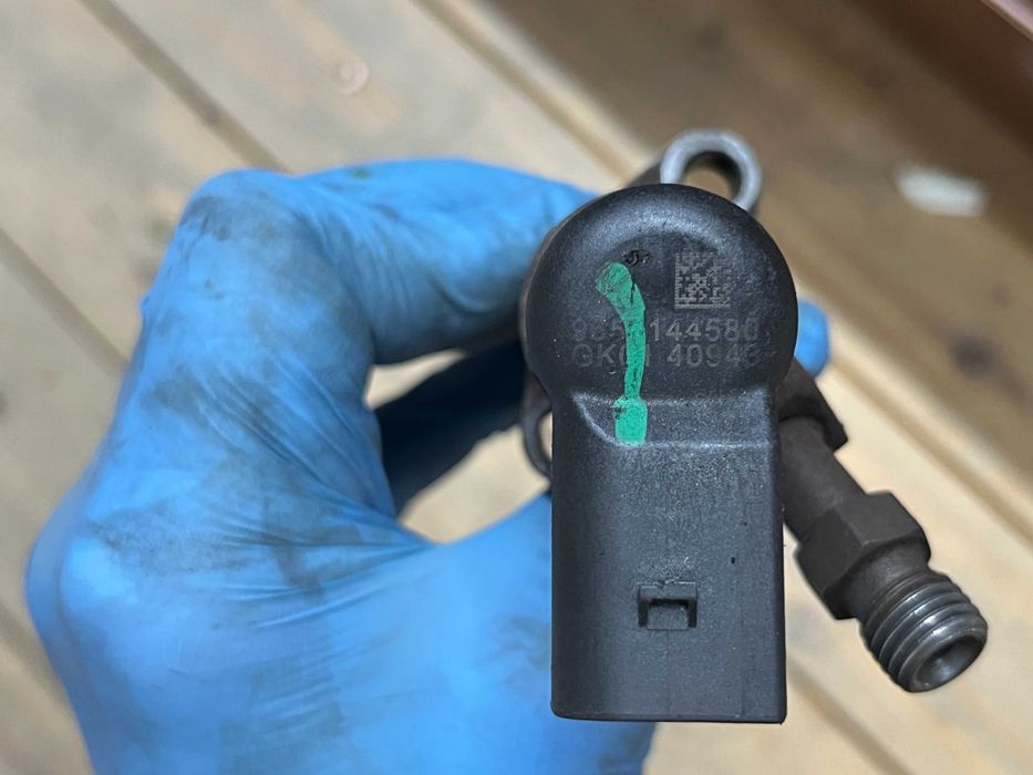 Дюзи Дюза Injector SIEMENS Peugeot 407 Citroen Ford Volvo HDI TDCI 2.0 ...