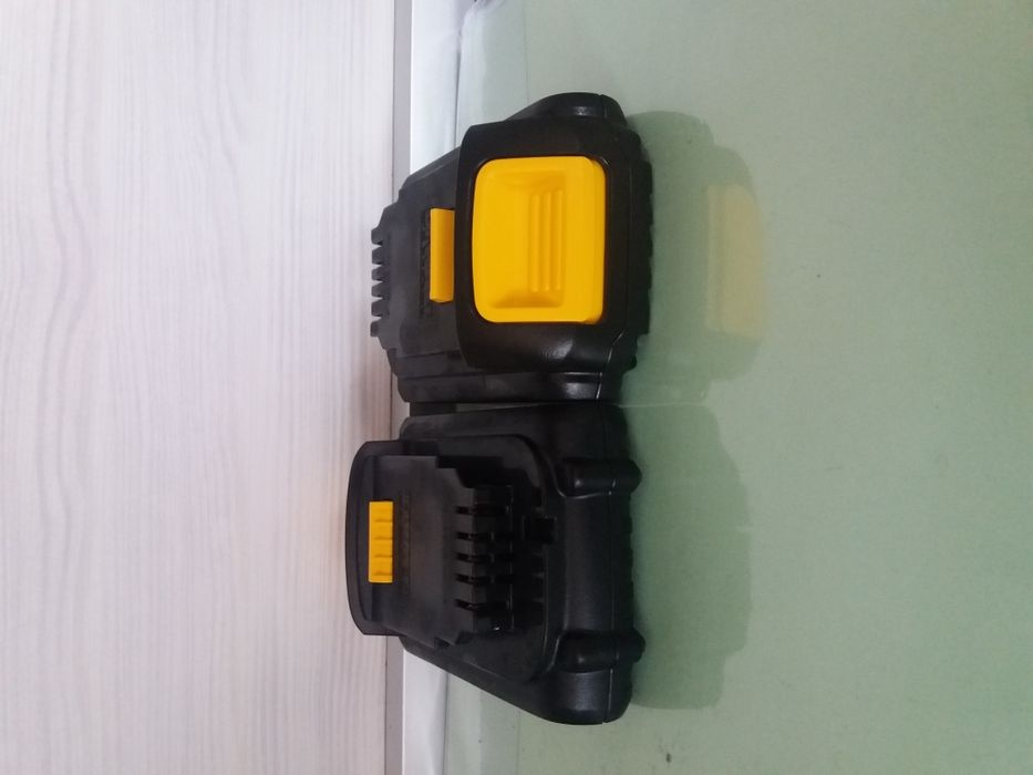 Нови батерии Makita и Dewalt 18v 1,5ah,2ah,3ah,5ah,6ah гр. Велинград • OLX.bg