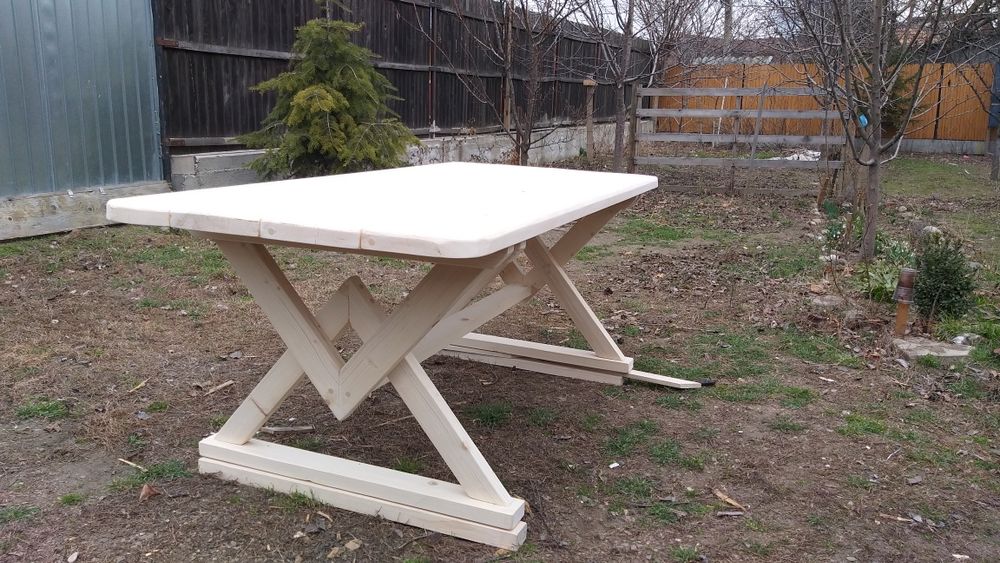 Masa lemn masiv din dulapi de brad/terasa/gradina/foisor Buzau • OLX.ro