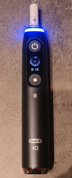 Periuta de dinti electrica ORAL-B iO9 Brasov • OLX.ro