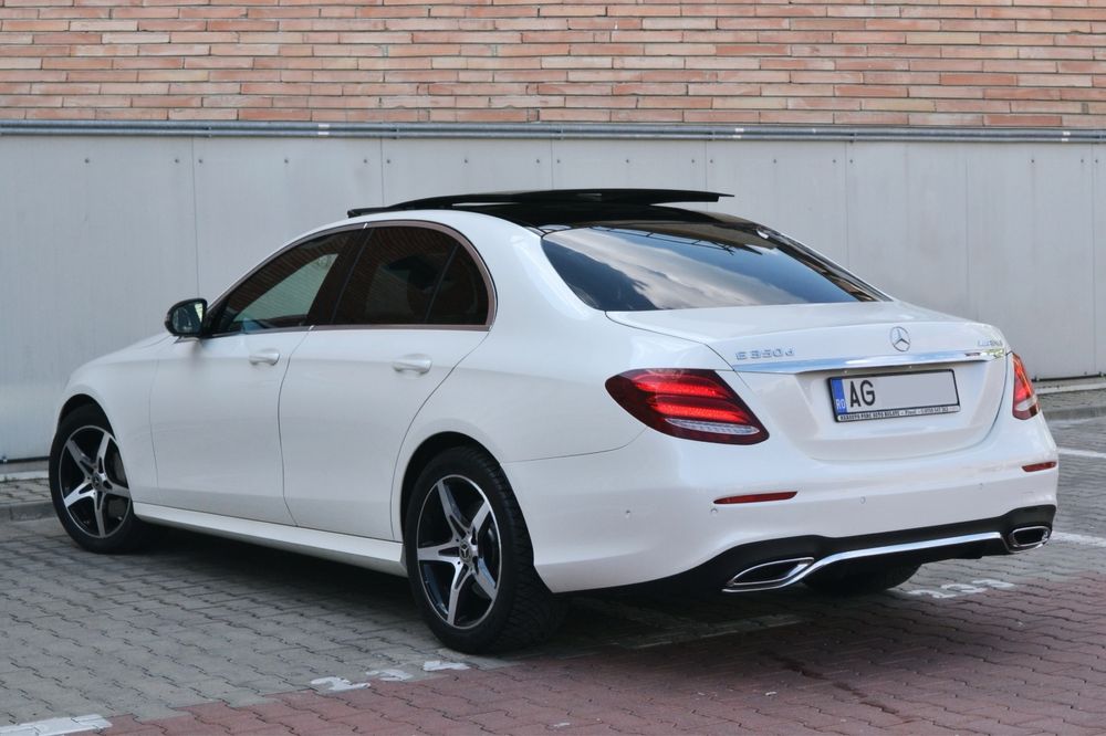 MERCEDES-BENZ\E-350d/AMG\alb perlat /2018\DUBLU PANORAMIC\119.000km ...