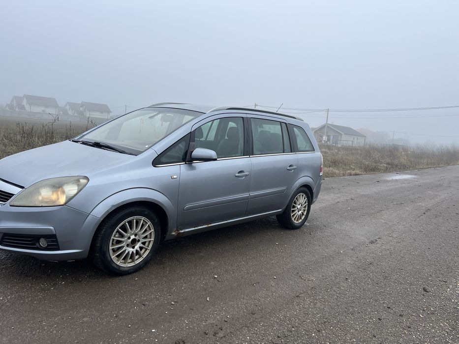 Opel Zafira 1.8 / 140 Cp / Gpl/ 7 locuri / Fab 2006 Buzau • OLX.ro