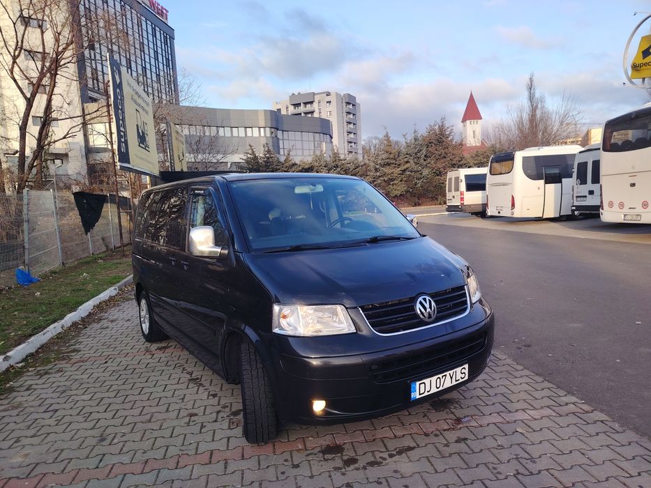 VW Multivan Highline Automat 2.5 174cp 2008 euro4 DPF Craiova • OLX.ro