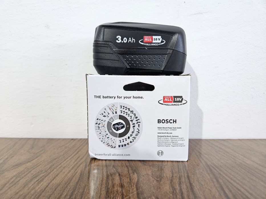 Зелен BOSCH 18V 3Ah Нова Батерия гр. Кърджали Център • OLX.bg