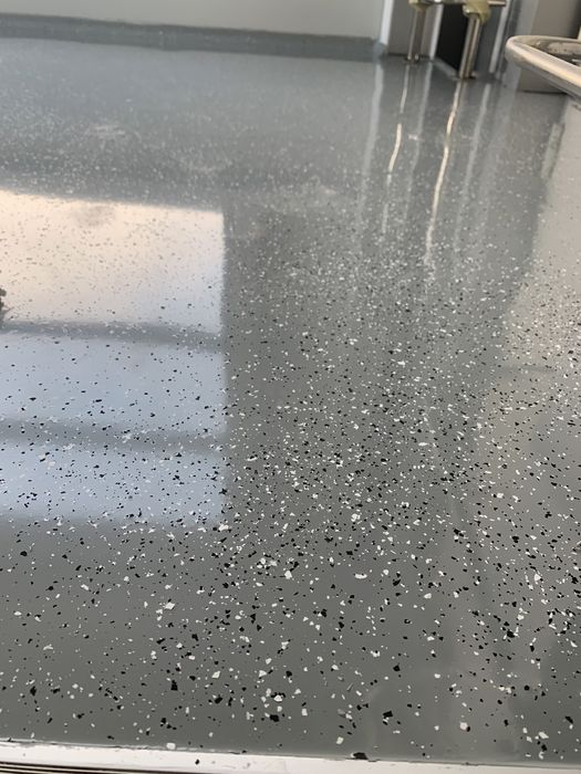 Vopsele epoxidice ,pardoseli din rasina epoxidica ! Chiajna • OLX.ro