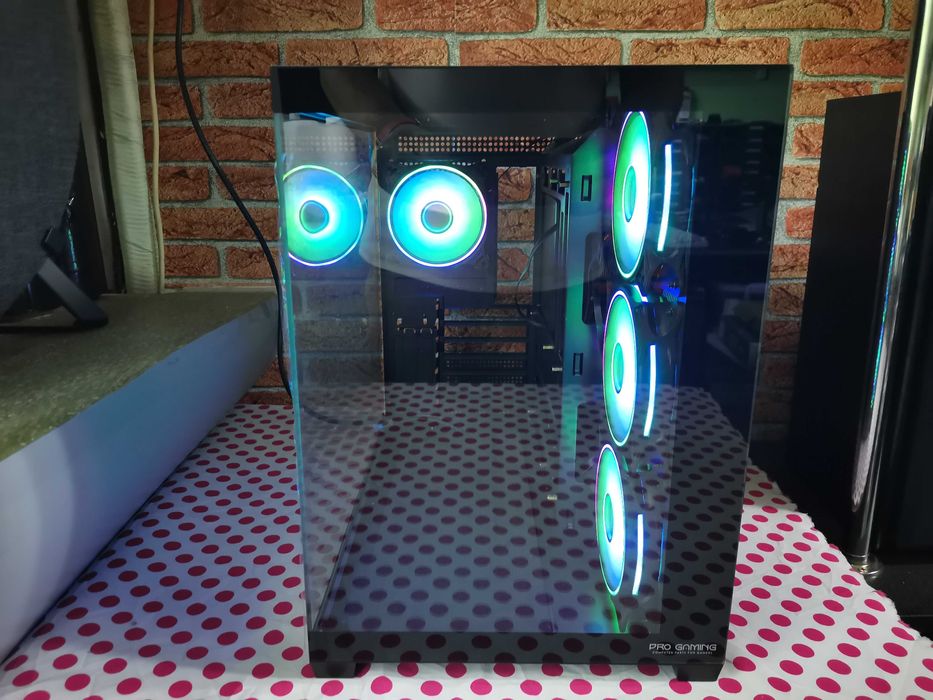 Carcasa PC Pro Gaming ELITE Black, ARGB. Bucuresti Sectorul 4 • OLX.ro