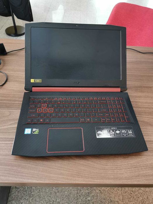 Laptop de gaming Acer Nitro 5 AN515-52-75HJ + geantă laptop + cooler ...