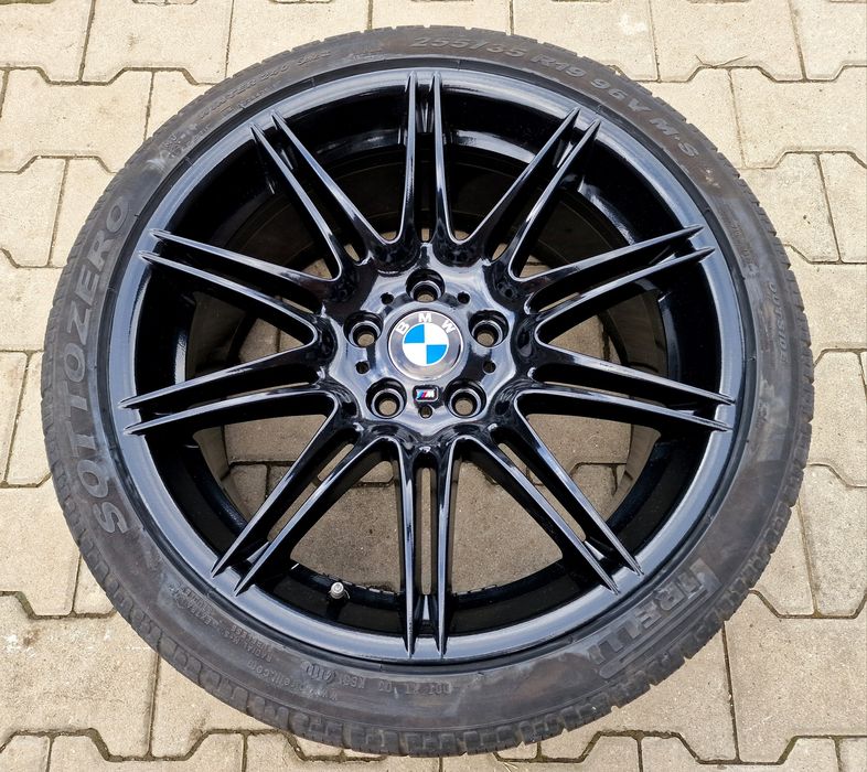 Jante BMW M pe 19 cu anvelope de iarnă BMW 3 F30 E90 4 F32 roti Targu-Mures • OLX.ro