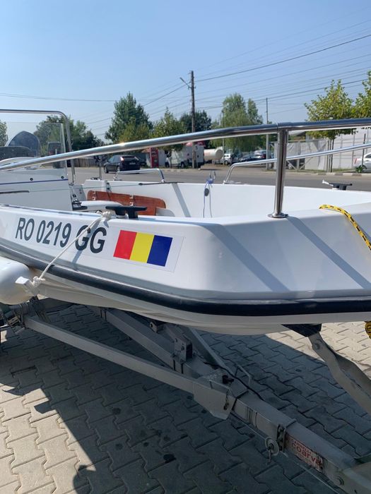 Barca Elan GT435F Urlati • OLX.ro