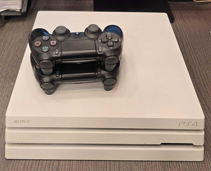 Hope Amanet P4 PlayStation 4 PRO / 1TB Bucuresti Sectorul 4 • OLX.ro