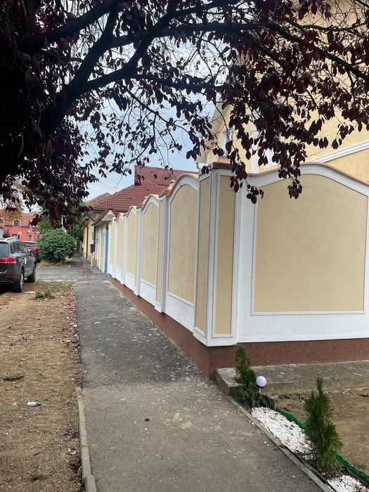 Vand casa ultracentral HOREA Oradea • OLX.ro