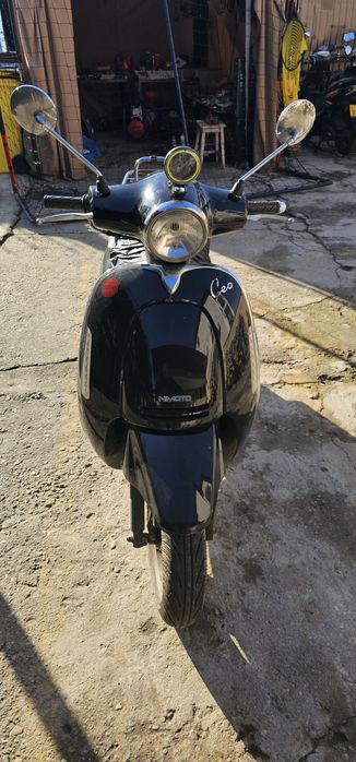 Vand scuter 600€ Bucuresti Sectorul 2 • OLX.ro