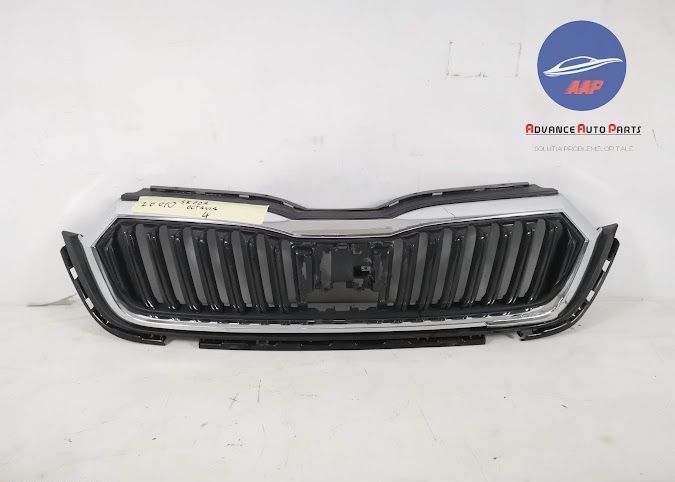 Grila Centrala Radiator originala Skoda Octavia 4 2019 2020 2021 2022 Glina • OLX.ro
