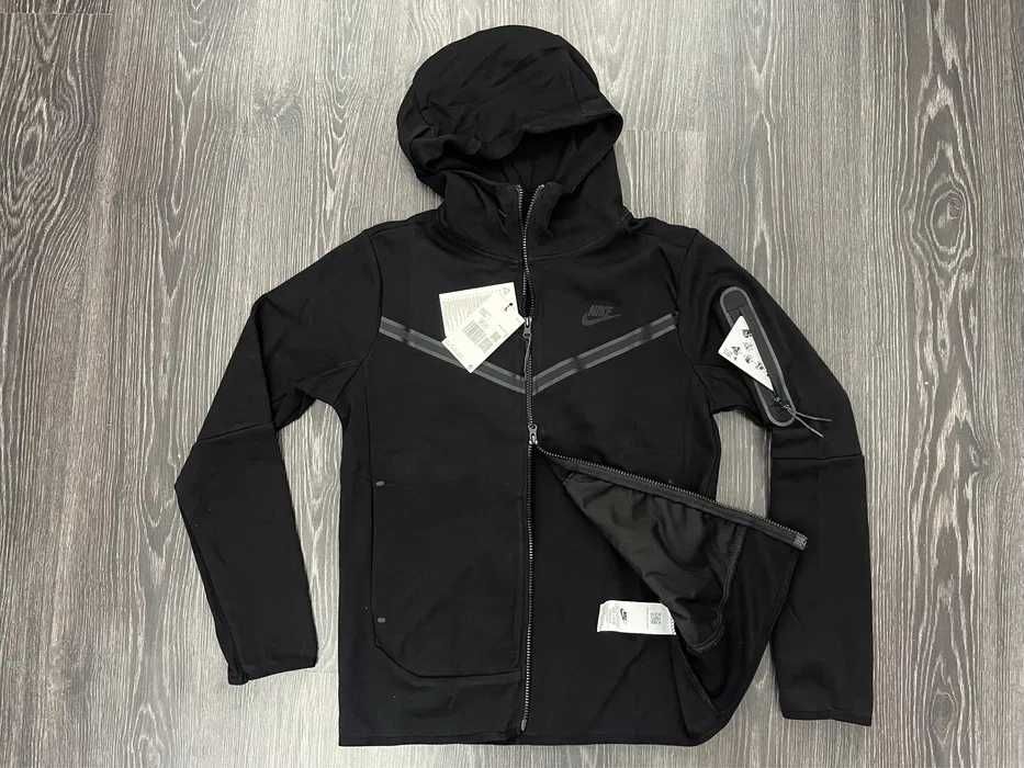 Trening Nike TECH Fleece Bumbac 100% Bucuresti Sectorul 3 • OLX.ro