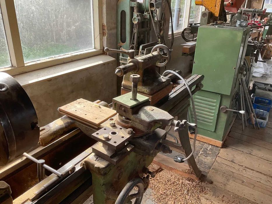 Vand strung lemn (SCHIMB CU CHERESTEA) Suceava • OLX.ro