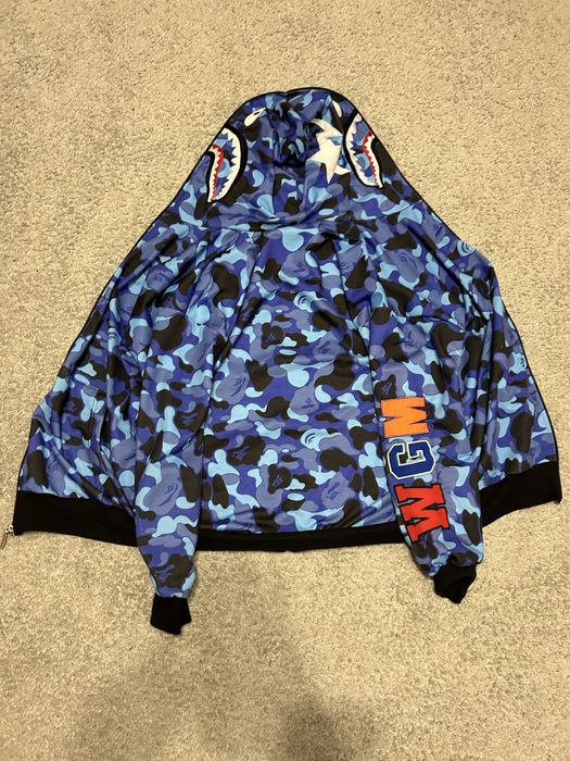 Vand hanorac bape Ploiesti • OLX.ro