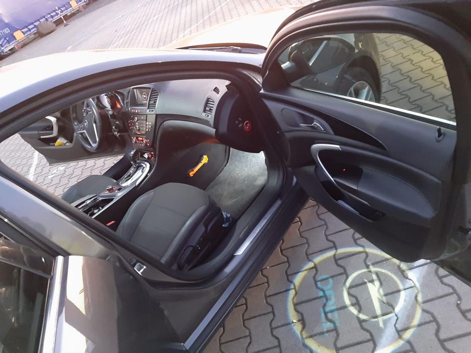 Opel insignia in stare buna Patarlagele • OLX.ro