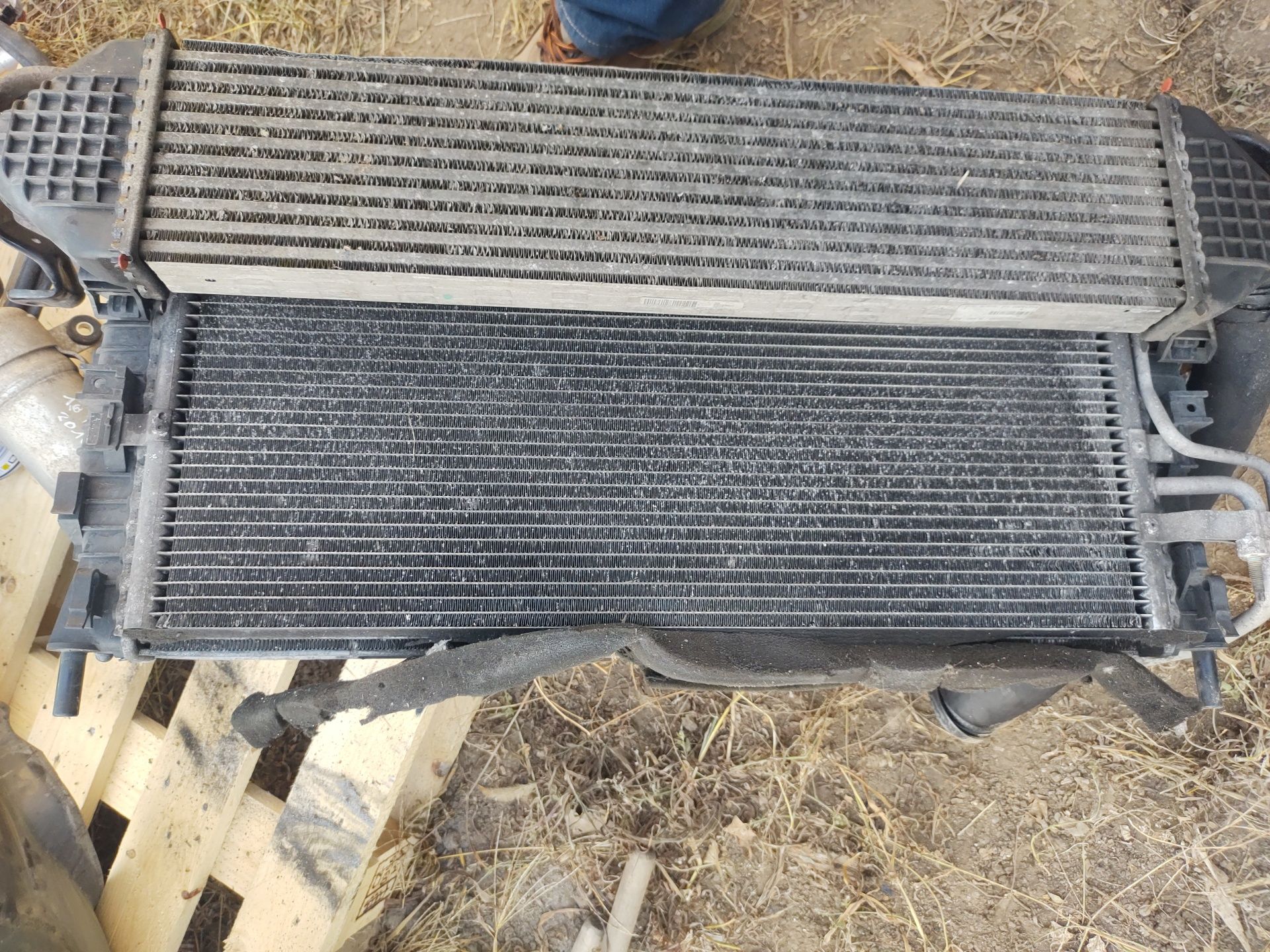 Radiator aer condiționat ac ford focus 2 Bucuresti Sectorul 1 • OLX.ro
