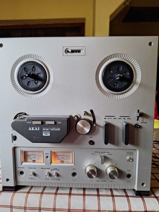 Magnetofon Akai GX 215D Autorevers. Ploiesti • OLX.ro